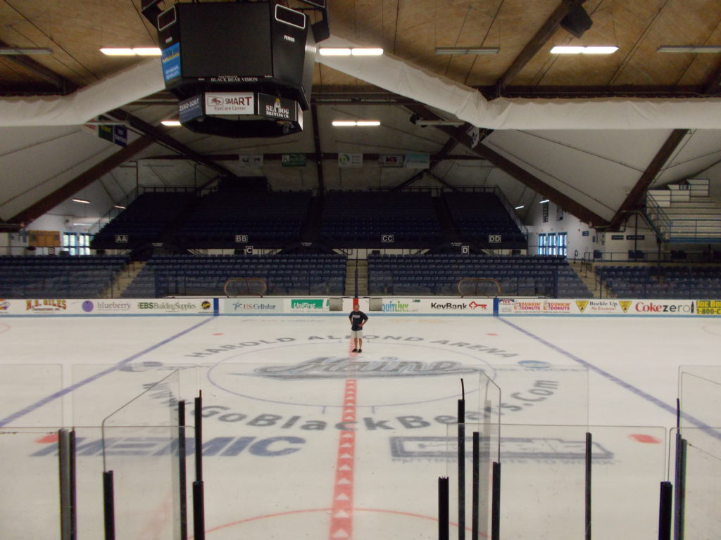 Alfond Arena - Stadium Savant
