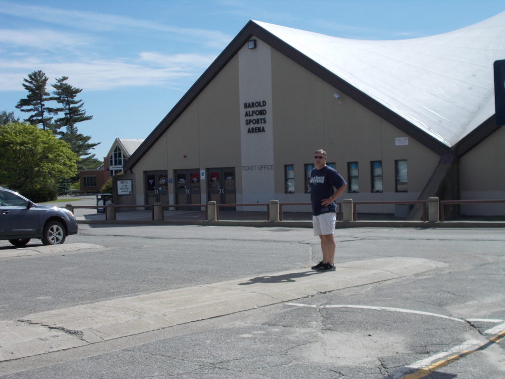 Alfond Arena - Stadium Savant